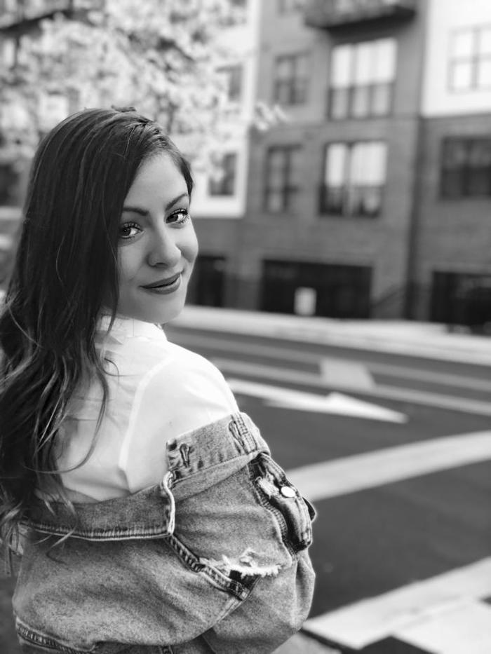 Rae King (Author of Thoughts from the Borderline)