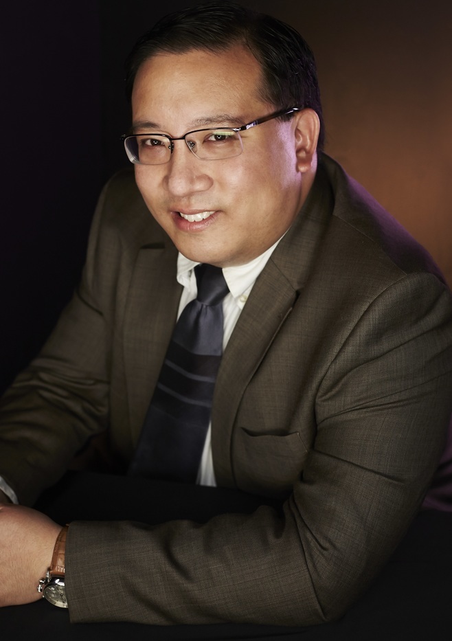 Victor Li (Author of Nixon in New York)