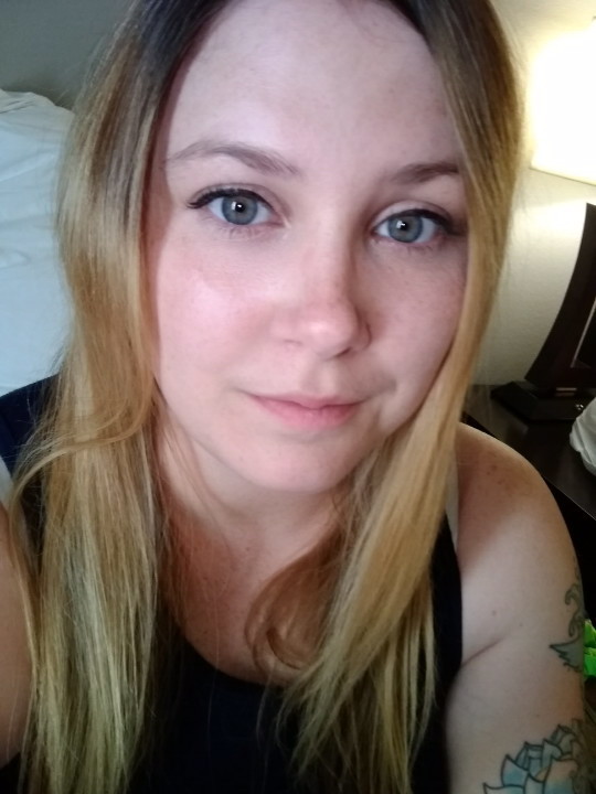 Beth Hendrix (Author of Hoodwinked)