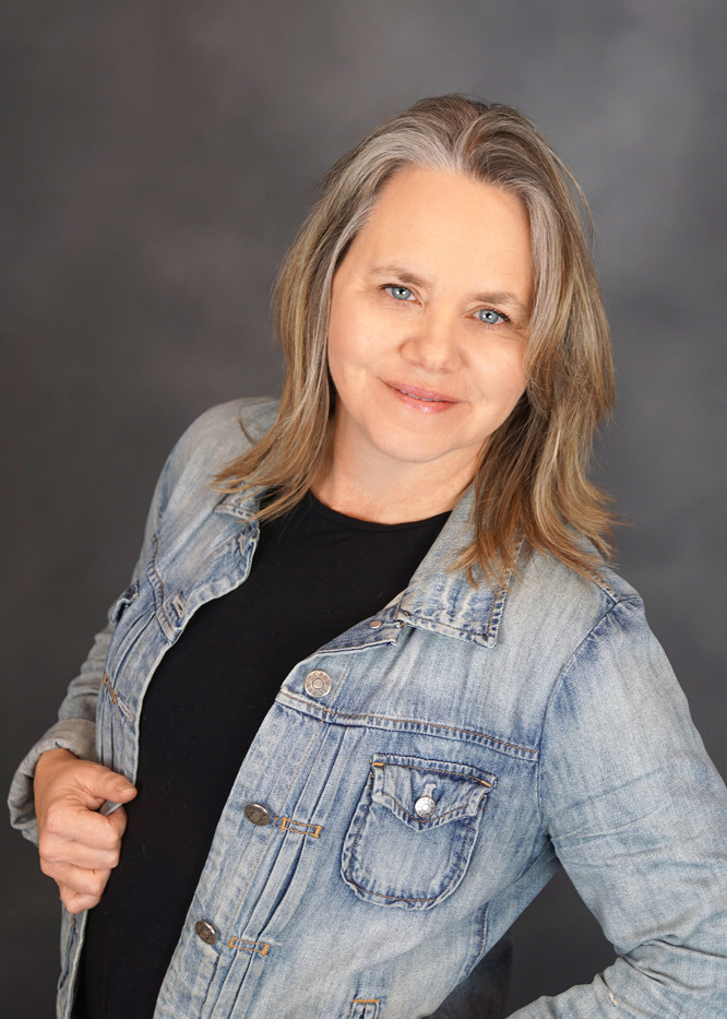 Lisa L. Walsh (Author of Hope ... Anyway)