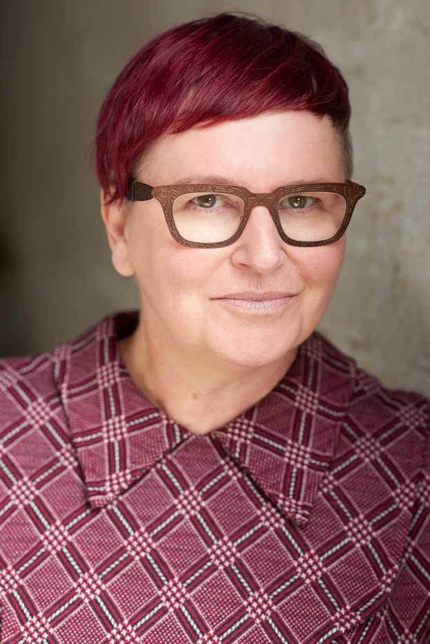 Tracy Farr (Author of The Life and Loves of Lena Gaunt)