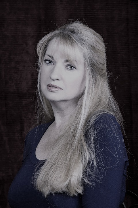 Jane Jordan (Author of The Beekeeper's Daughter)