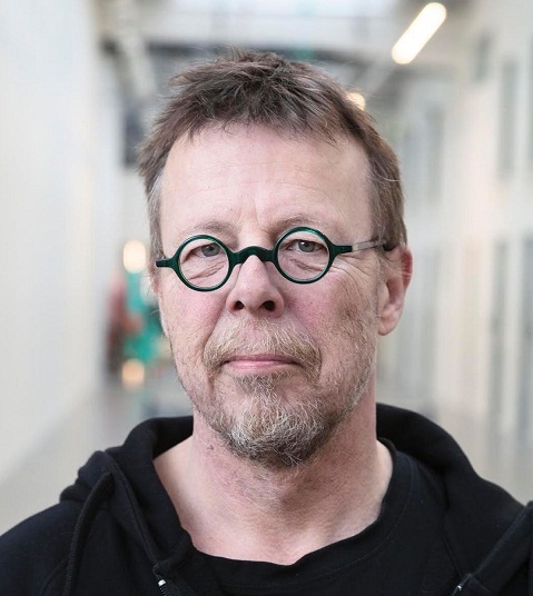 Tom Sandqvist (Author of Dada East)