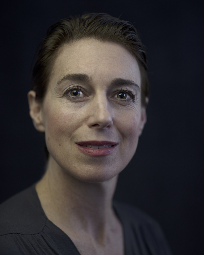 Tessa Boase (Author of The Housekeeper's Tale - The Women Who Really ...