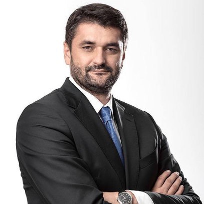 Emir Suljagić (Author of Postcards from the Grave)
