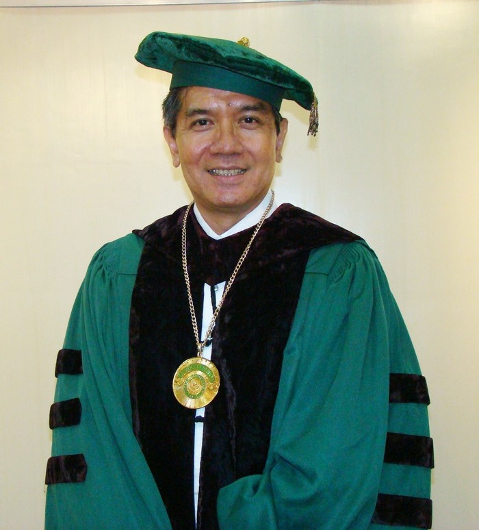 Tereso S. Tullao, Jr. (Author of Diksyunaryo sa Ekonomiks)