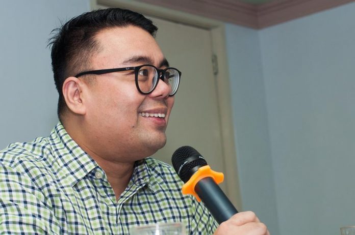 Eugene Y. Evasco (Author of Anina ng mga Alon)