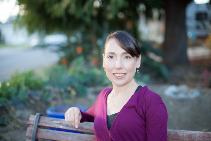 Rachel Howard (Author of The Risk of Us)