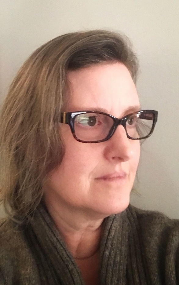 Gwen Owen Author Of The Life That Is Waiting