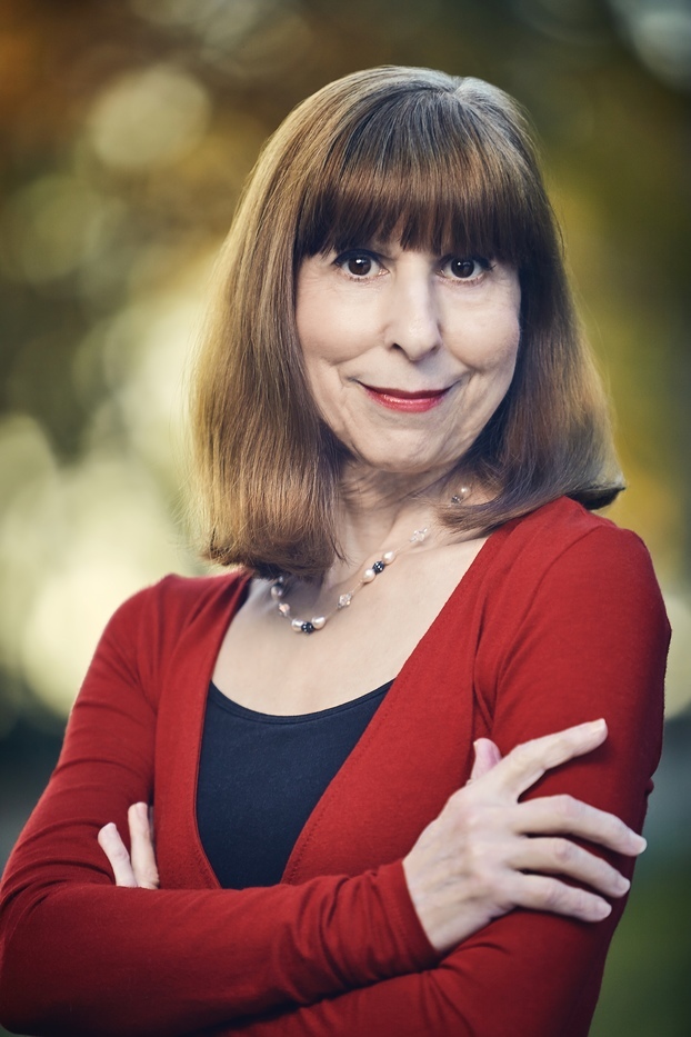 Laurie Finkelstein (Author of Next Therapist Please)