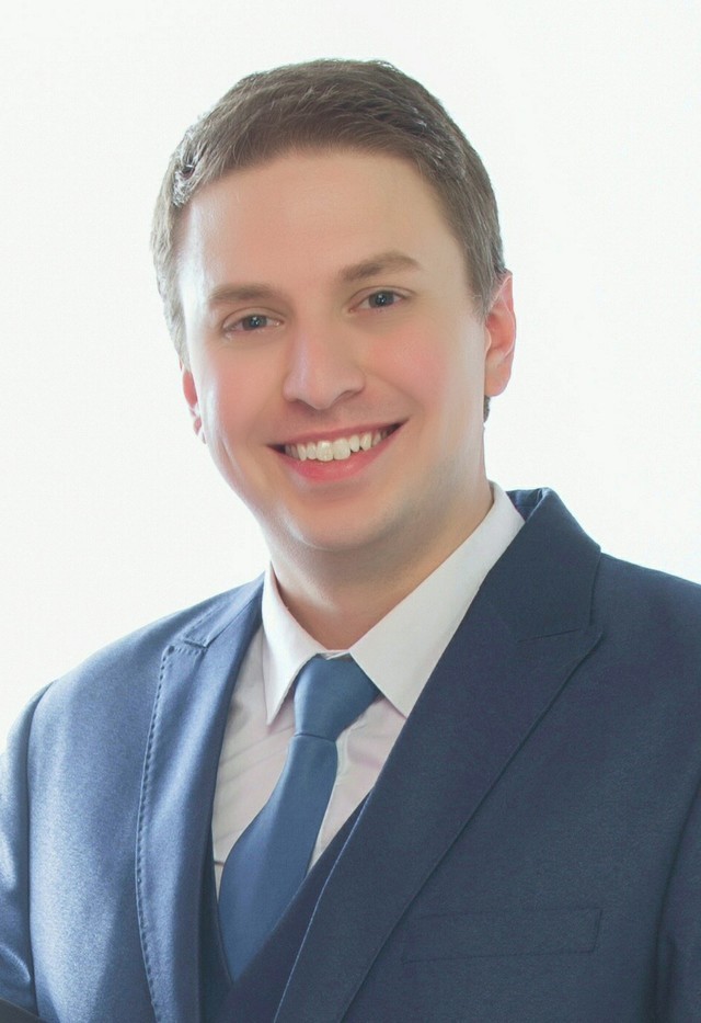 Daniel Hellmund (Author of Clockwork Reaper, Book 1 of the Regna ...