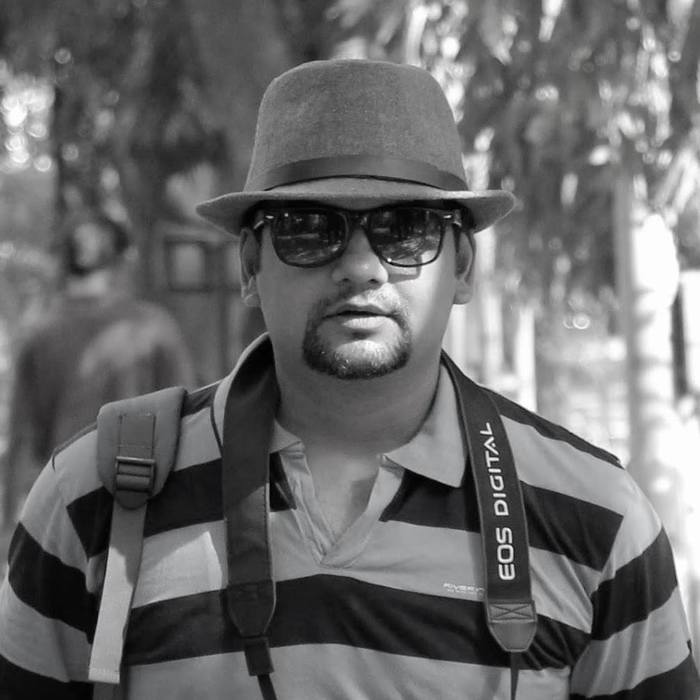 Niraj Pal (Author of मुंबई डायरी)