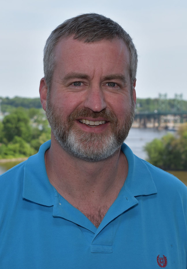 Patrick McLaughlin (Author of The Zoo)