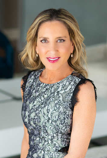 Emily Liebert (Author of You Knew Me When)