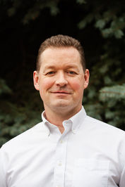 Cameron McVey (Author of A Brief History of Humankind)