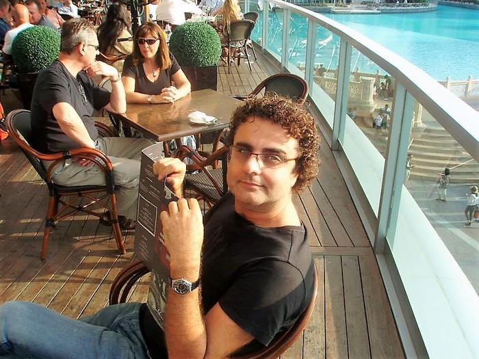 Sean Robins (Author of The Crimson Deathbringer)