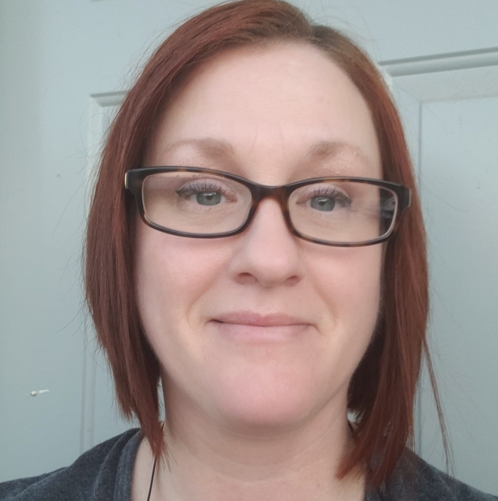 Jennifer Lewis (Author of The Arrangement)
