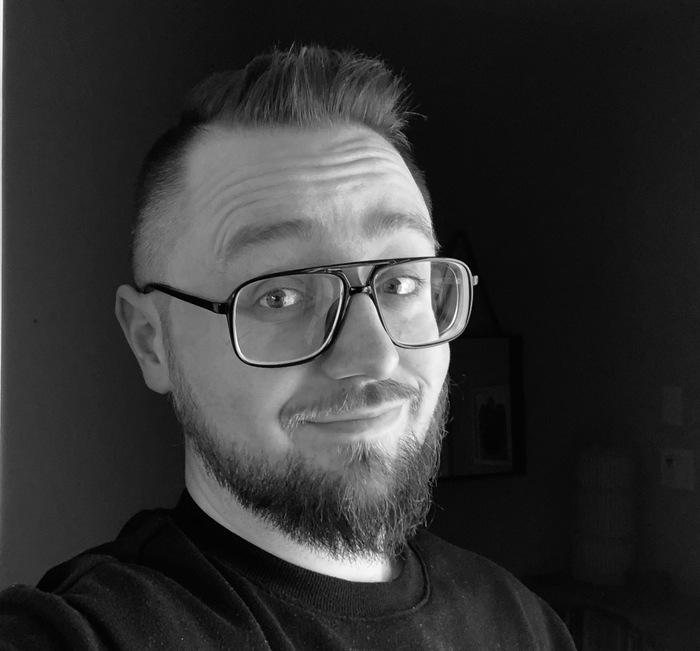 Zac Thompson (Author of Alien)