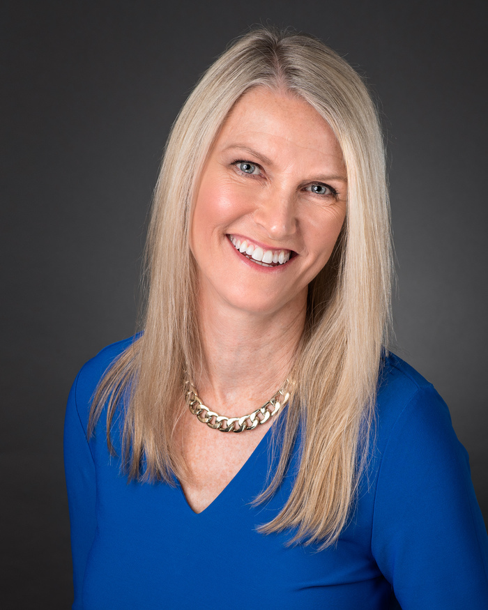 Kara Lane (Author of The Smart Woman's Guide to Style & Clothing)