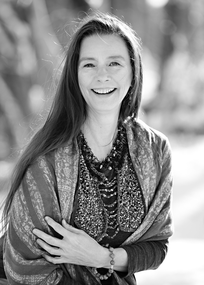 Gina Martin (Author of Sisters of the Solstice Moon)