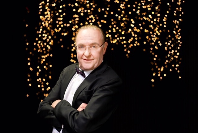 Mark Oulton (Author of The Lure of the Red Dragon)