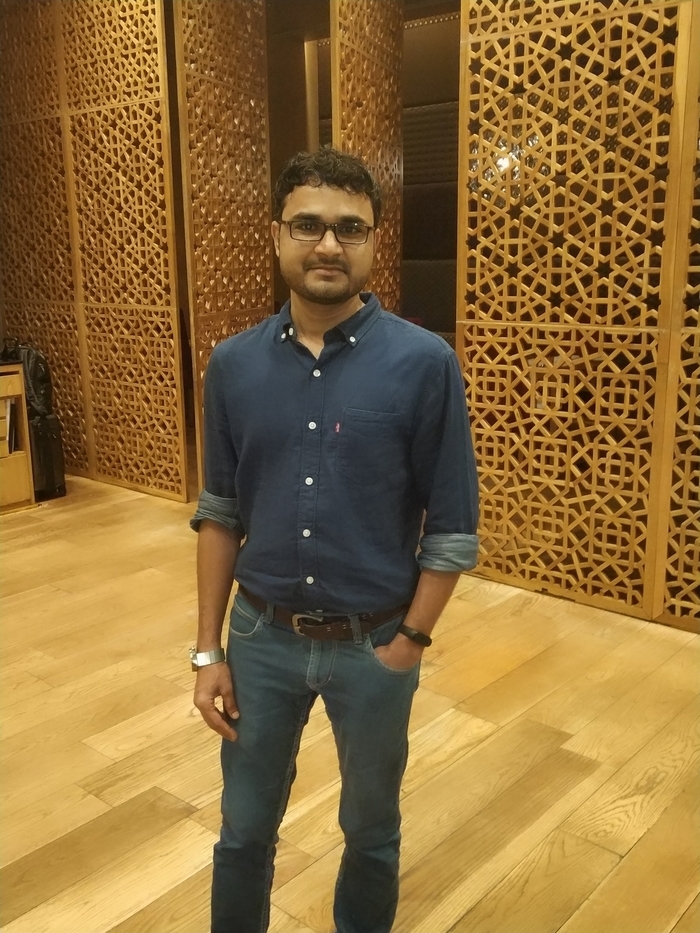 Manthan R. Sheth (Author of Shashikant Shah, Ek Adbhut Vyaktitva)