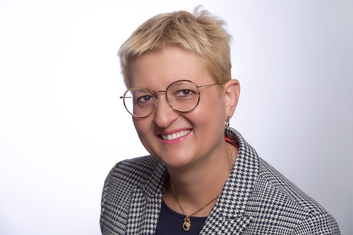 Karin Springer (Author of Esemtu Vol. 1)