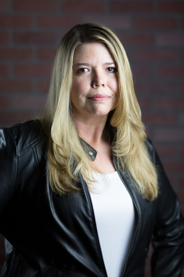 LynDee Walker (Author of Fear No Truth)