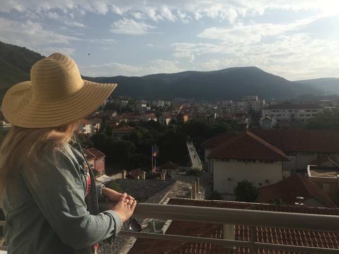 Hope Hart (Author of Taken by the Alien Warrior)