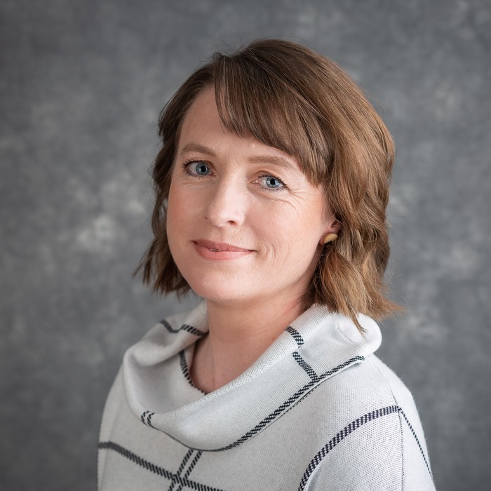 Kate Simpson (Author of Dear Grandpa)