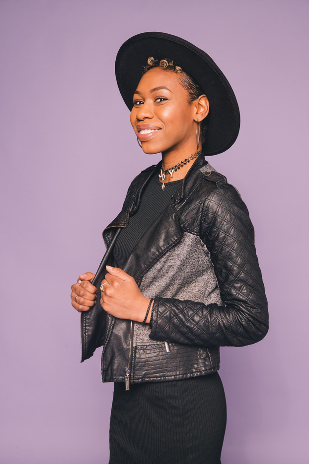 Joycelin Arnold (Author of Siren)