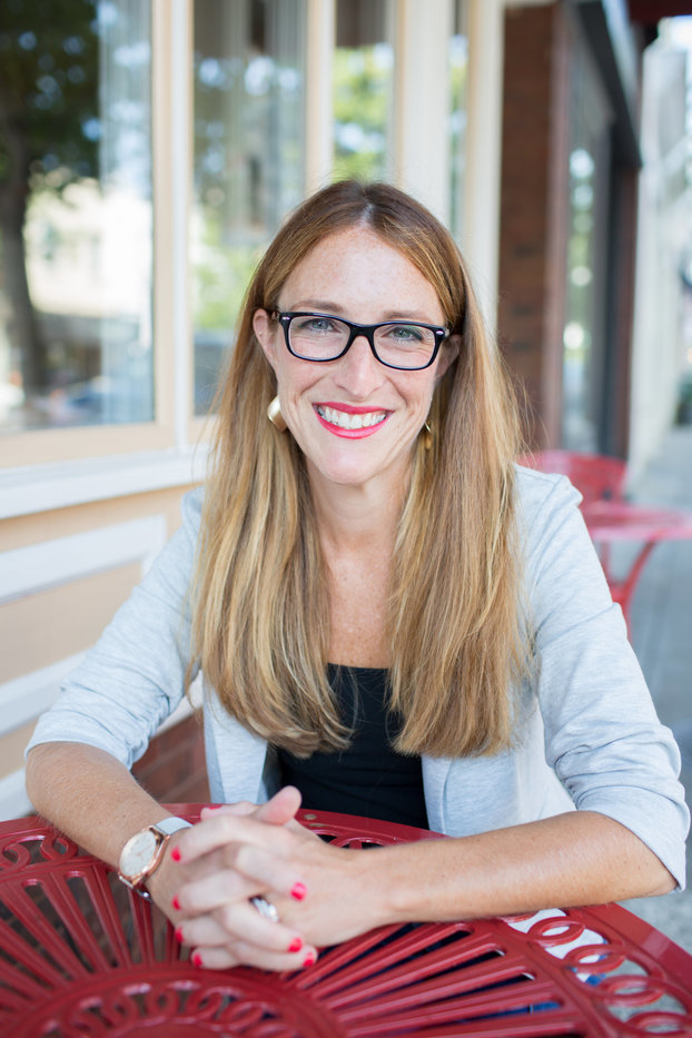 Jamie Sumner (Author of Roll with It)