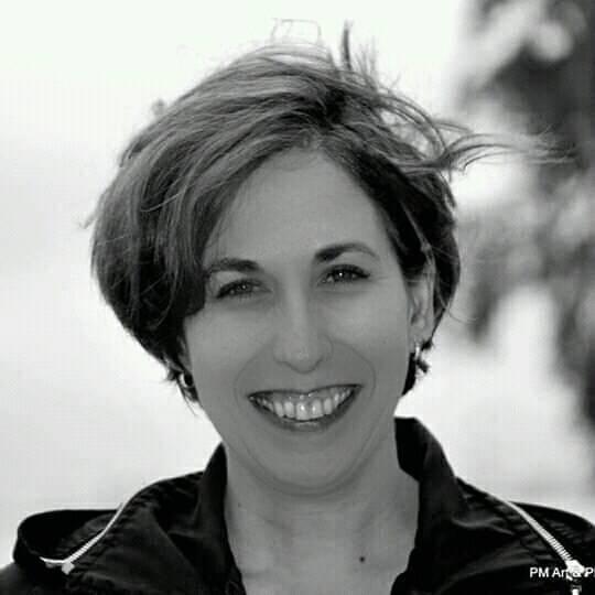Lily G. Rafferty (Author of Jack y los fantasmas de la casona de Eliot)