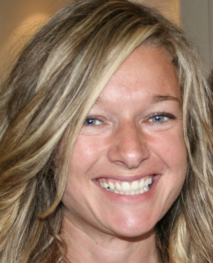 Thea Baker (Illustrator of The Memory Box)