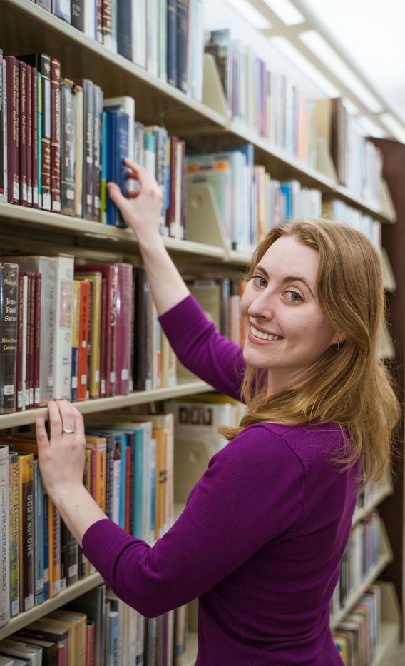 Elizabeth Fust (Author of The Hungry Kitten's Tale)