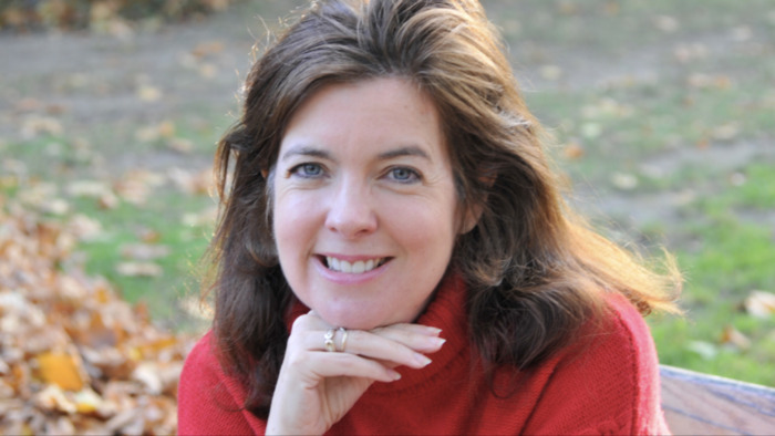 Clare Pooley (Author of The Authenticity Project)