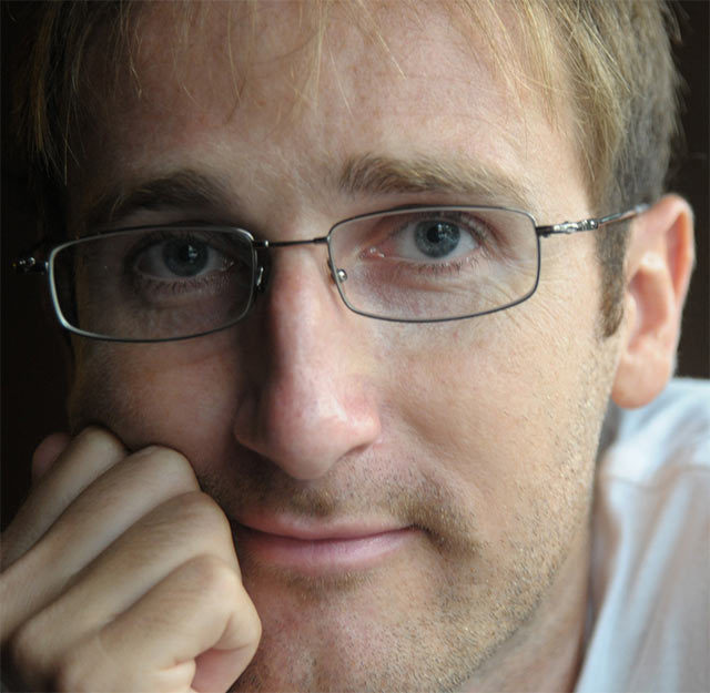 Simon Laroche (Author of La princesse terrienne (Les Perles de L ...