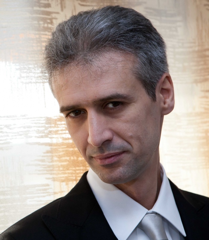 Andy Ben (Author of The rip)