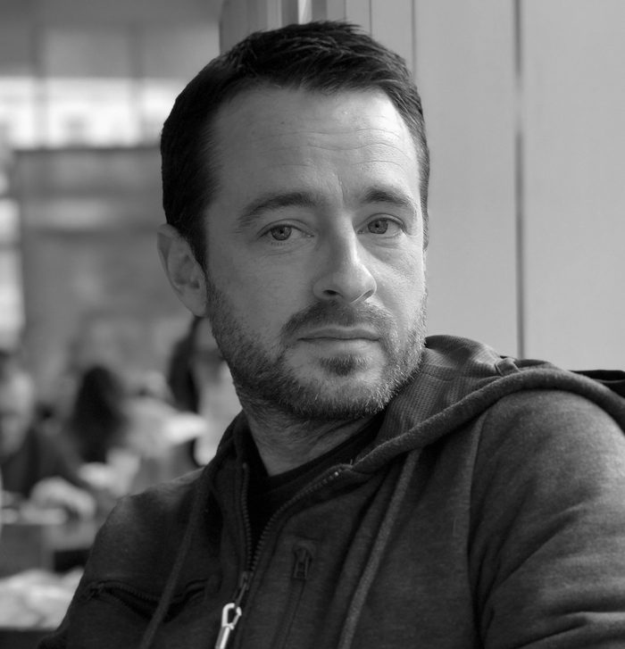 Sean Bloomfield (Author of Mi Corazón Triunfará)