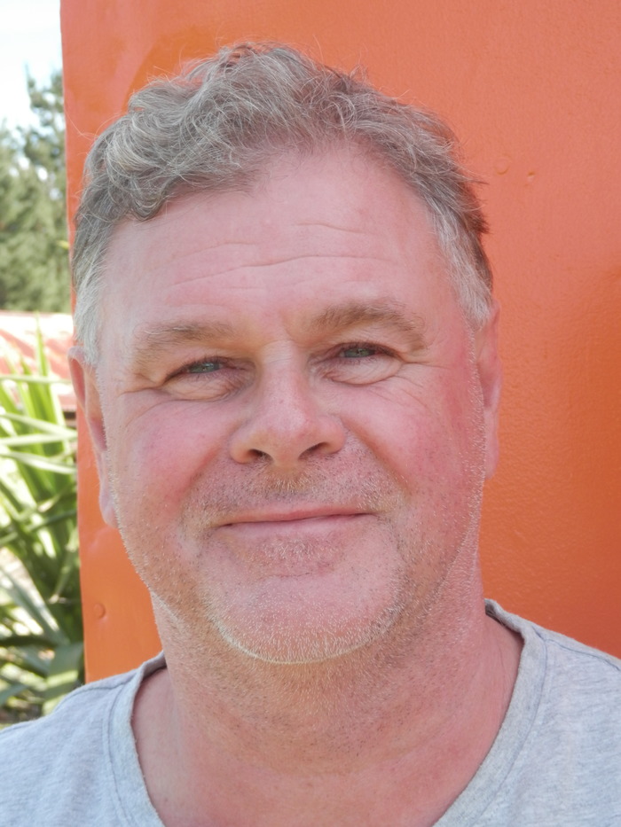 Photos of Andrew Harris - Author Profile Photo