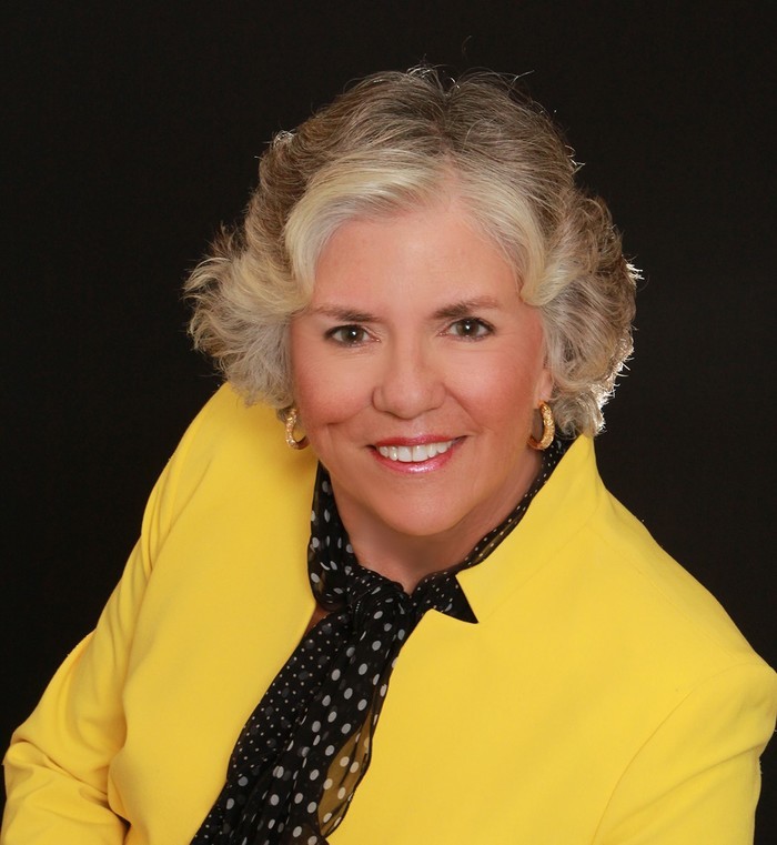 Meg Hennessy (Author of A Pirate's Revenge)