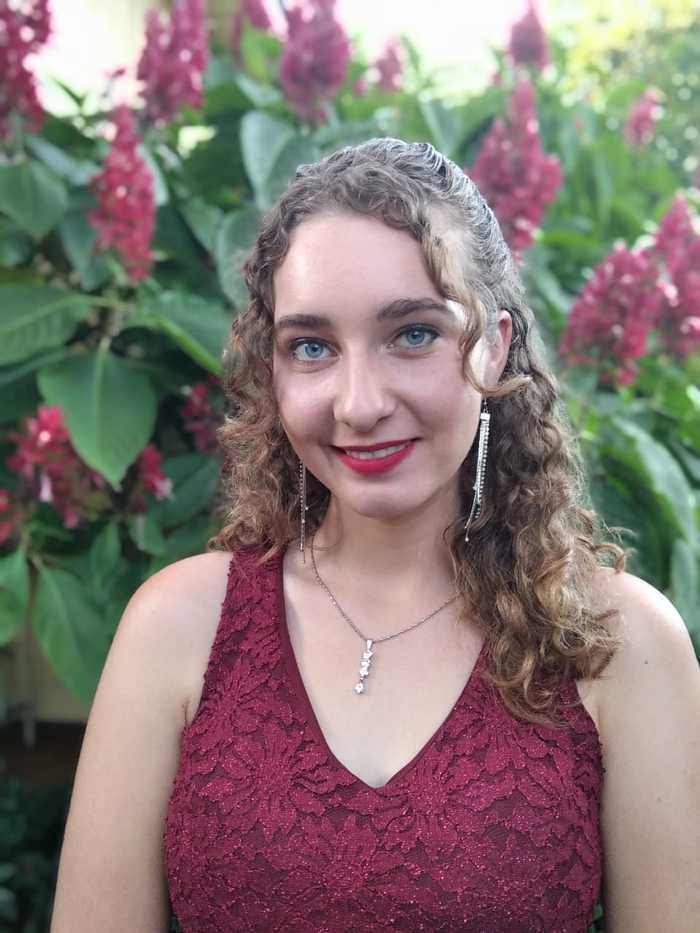 Marisol B. Grade (Author of Lucha eterna)