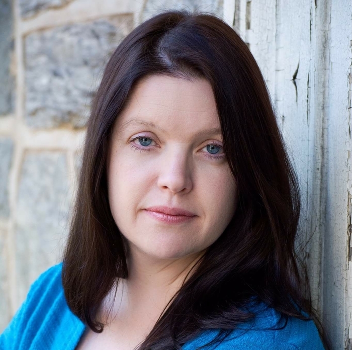 Lisa Regan (Author of Vanishing Girls)