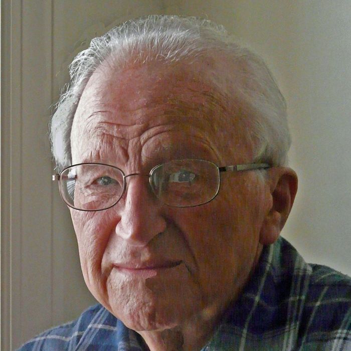 Ken Munro (Author of The Quilted Message)