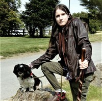 Elizabeth Jade (Author of Akea)