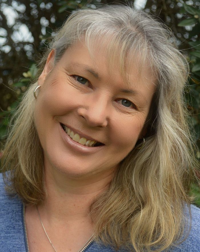 Rachel Larkin (Author of 21 Prayers of Thanksgiving)