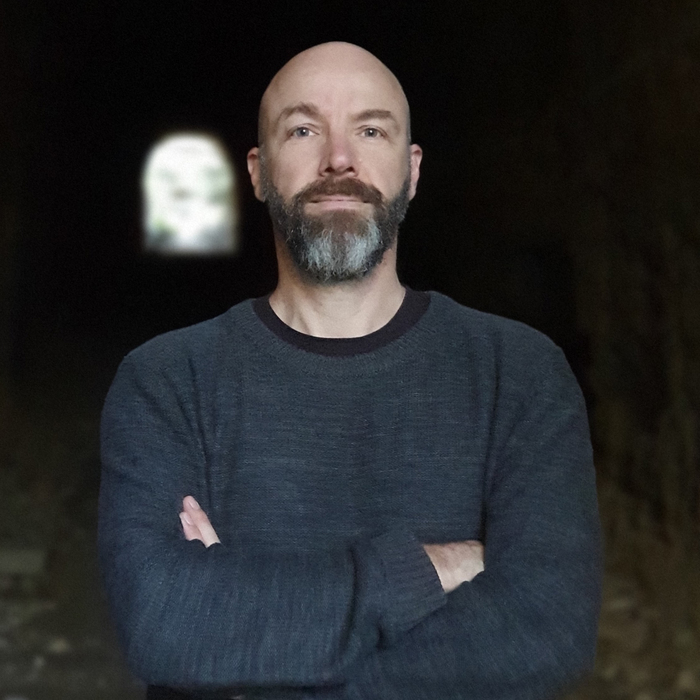 Alan Baxter (Author of The Roo)