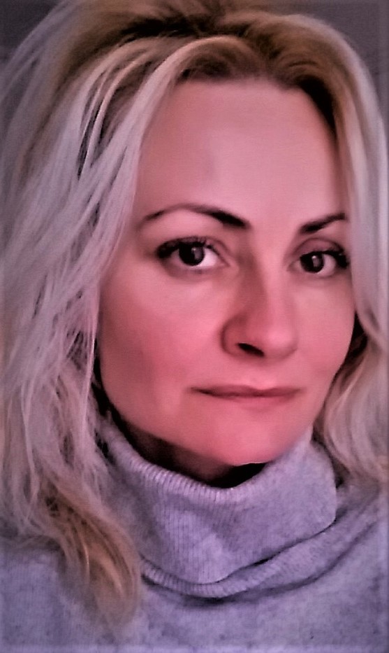 Amy Flint (Author of The Haunting of Delavere Hall)