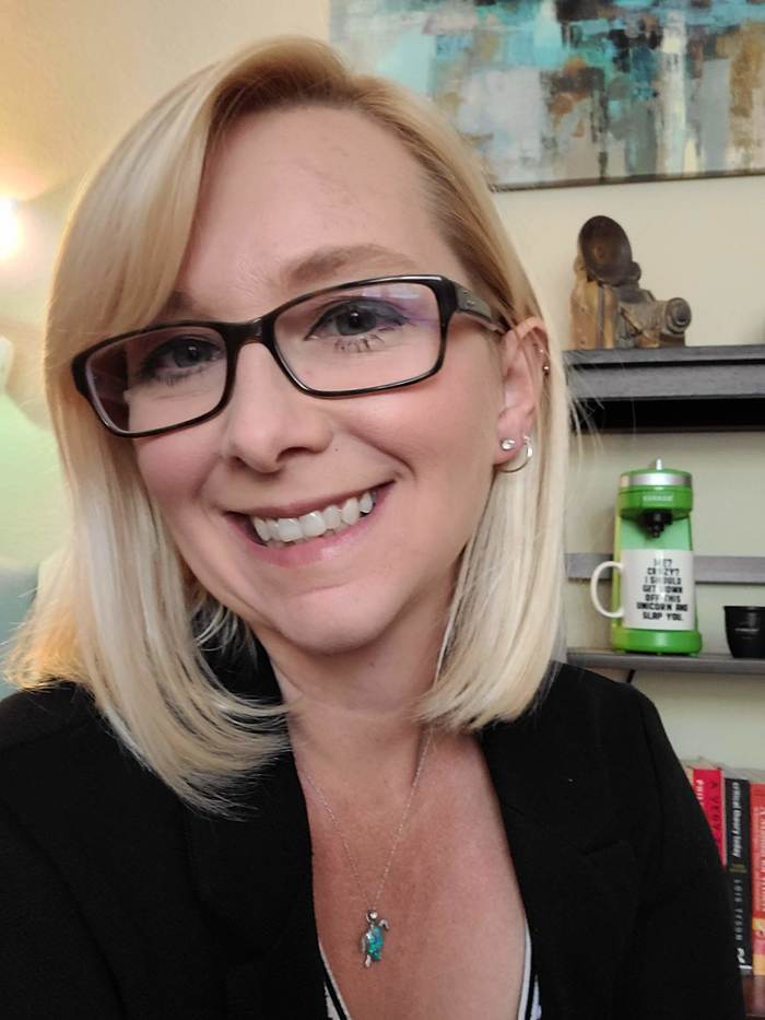 Jeanne McDonald (Author of The Truth in Lies)