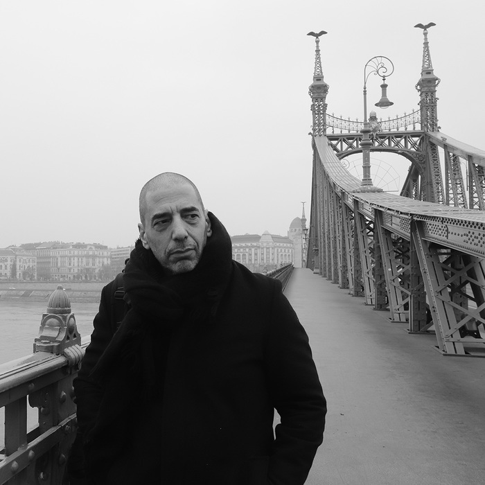 Alex Amit (Author of The Girl Under the Flag)